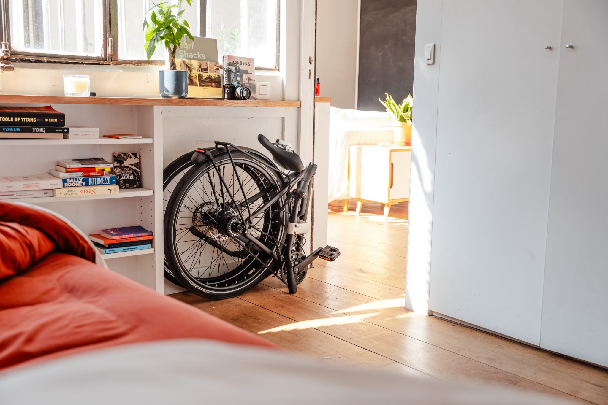 BASTILLE Launches full-size Folding E-bike - BikeBiz