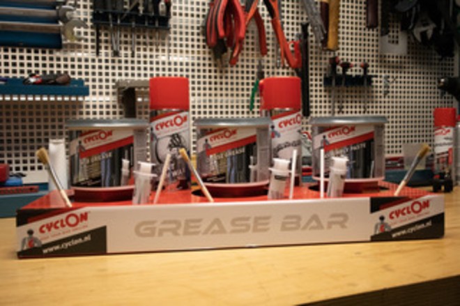 Cyclon introduces the Grease Bar for workshops - BikeBiz