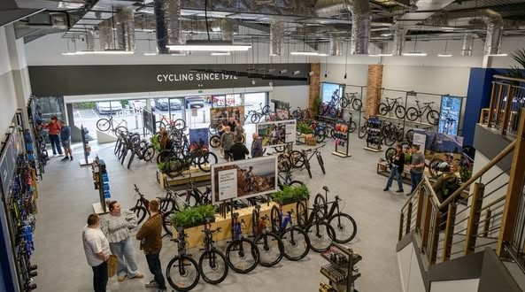 Tredz and Giant strengthen partnership with flagship store ...