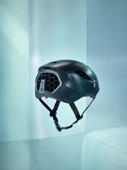 Hexr brings new dimension to the helmet market - BikeBiz