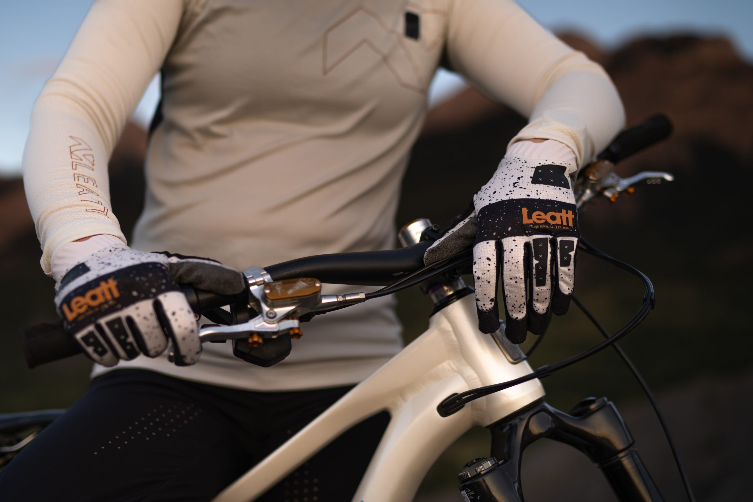 Leatt debuts 2025 MTB line with host of updates - BikeBiz