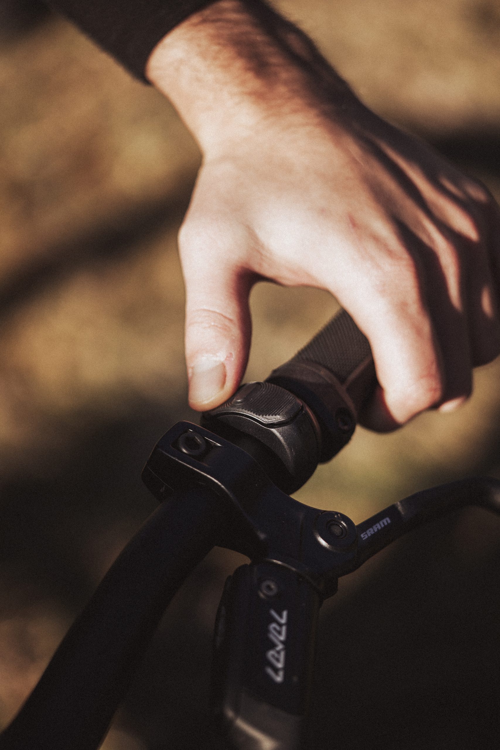 Mahle introduces Duo remote for X20 e-bike system - BikeBiz